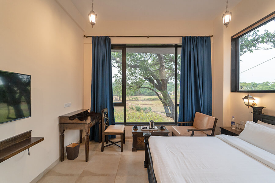 Premium Room in Lonavala for Couple Stay